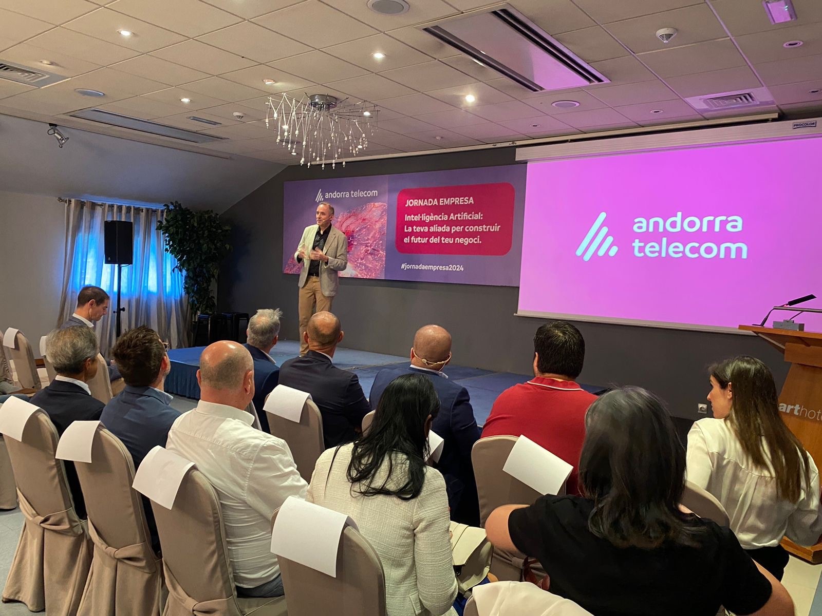 El futur de les marques, a la Jornada Empresa d'Andorra Telecom